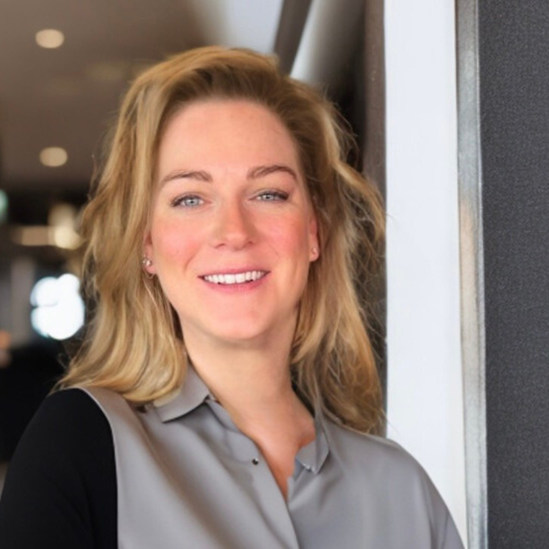 𝗖𝗲𝗹𝗲𝗯𝗿𝗮𝘁𝗶𝗻𝗴 𝗟𝗲𝗮𝗱𝗲𝗿𝘀𝗵𝗶𝗽 𝗚𝗿𝗼𝘄𝘁𝗵 𝗮𝘁 𝗦𝗧𝗘𝗩𝗘𝗡𝗦𝗪𝗢𝗢𝗗 - STEVENSWOOD