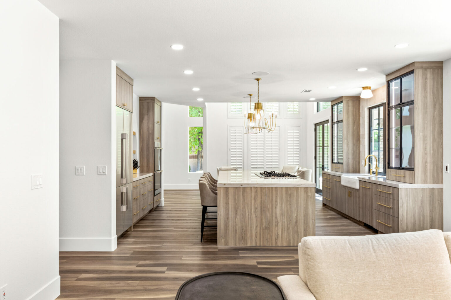 Case Study: Elevating Cabinetry Design with L33 Serotina TFL - STEVENSWOOD